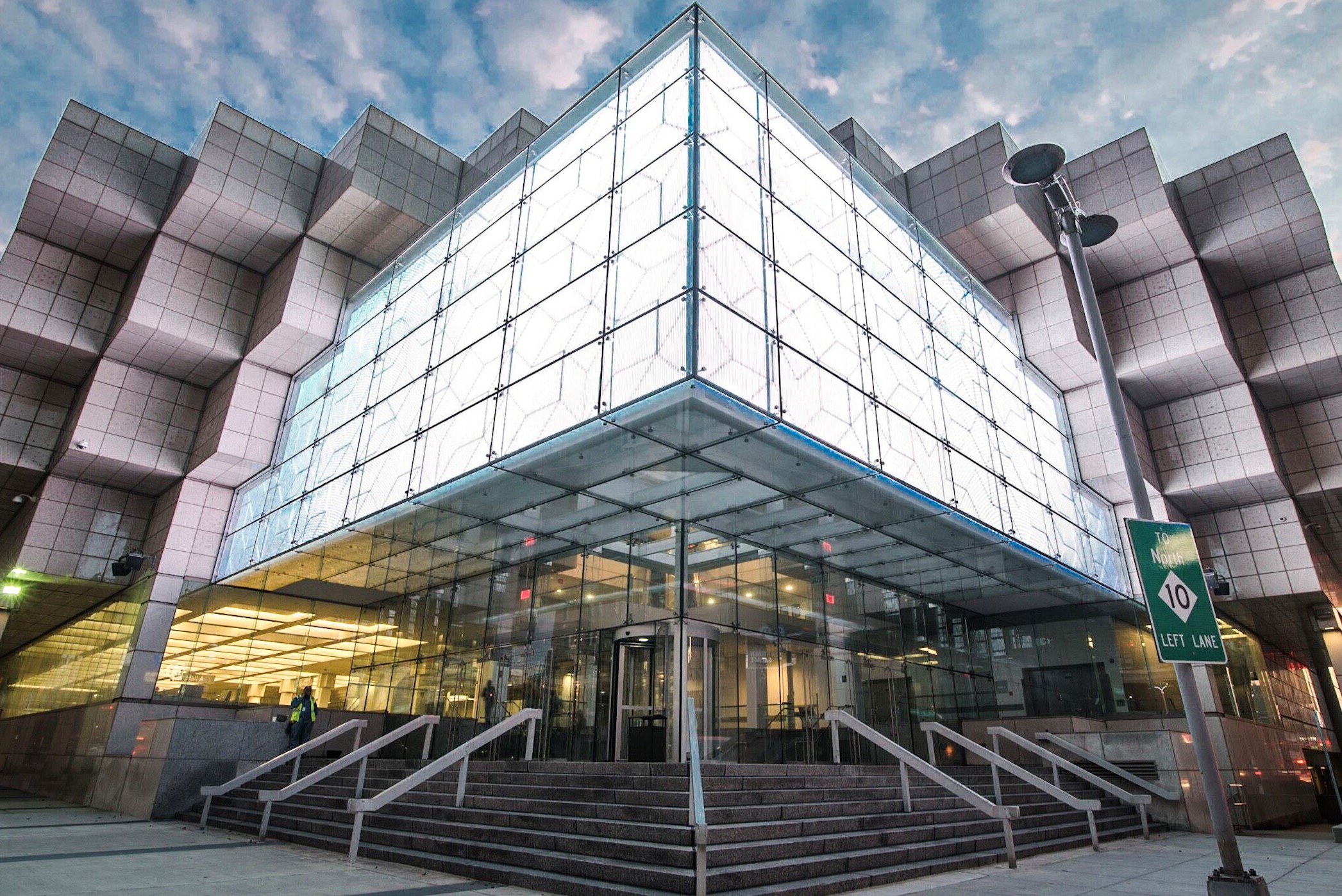 International Association of Venue Managers cc